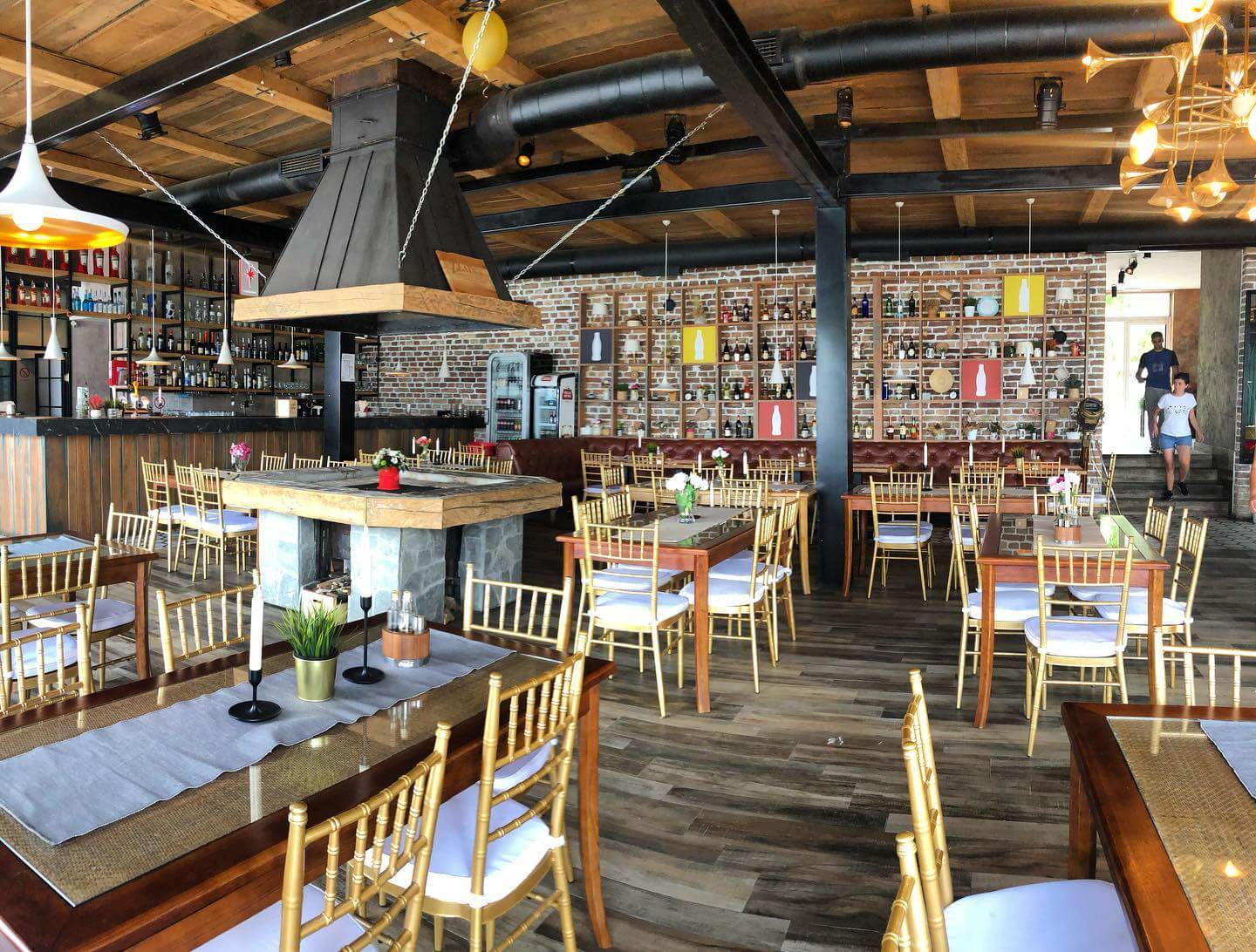 Restoran Time Out Beograd • 062/780-100 Info i Rezervacije